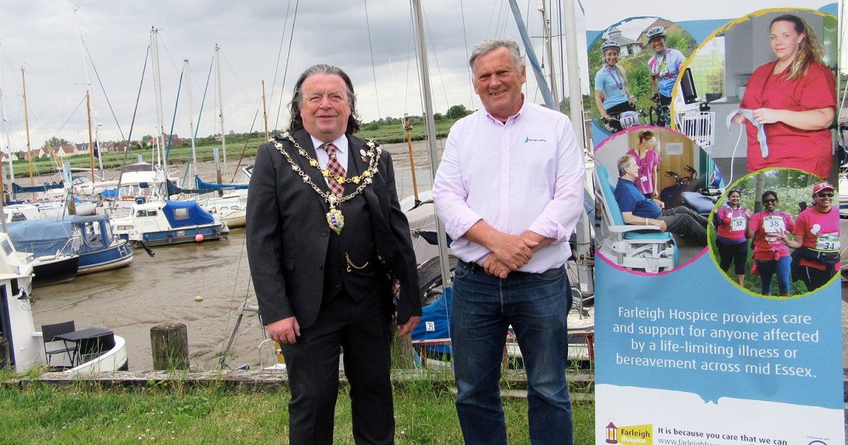 Maldon Mayor shows support for Farleigh - Farleigh Hospice